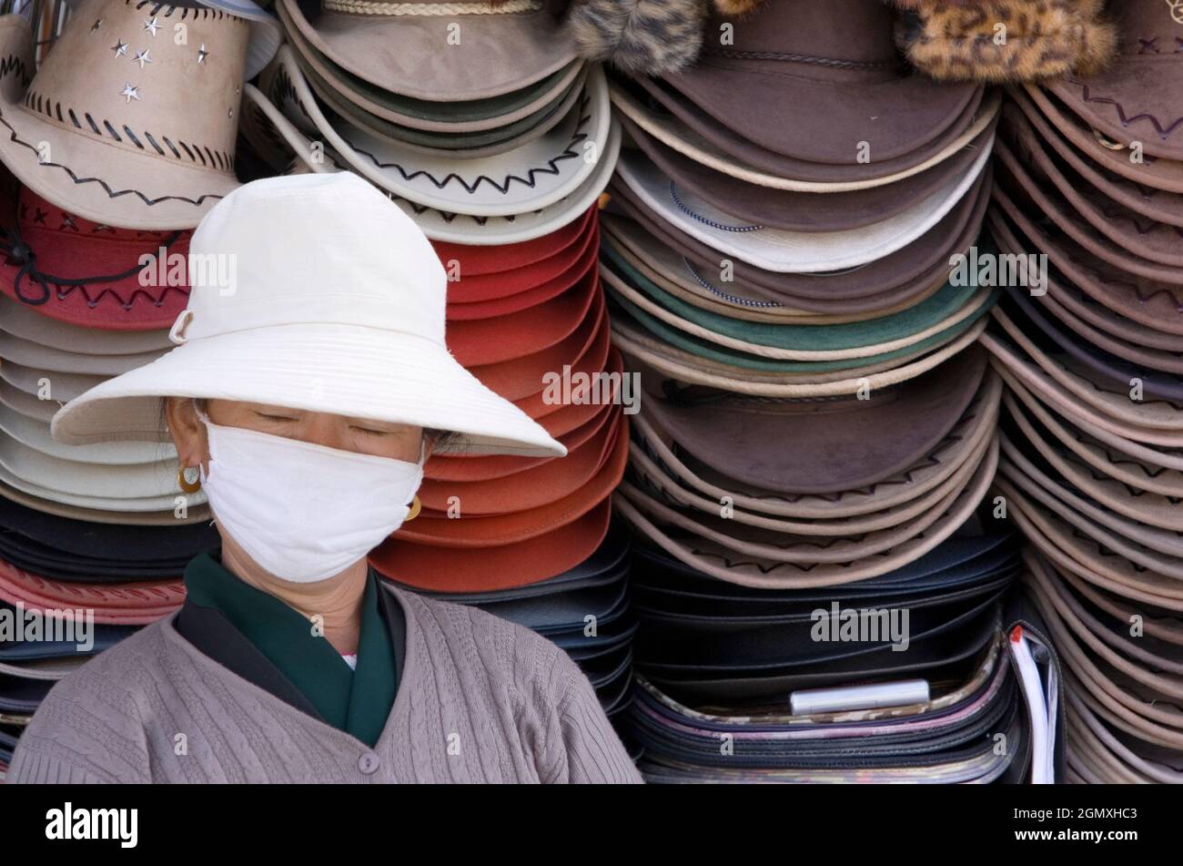 Lhasa hat shop hi-res stock photography and images - Alamy
