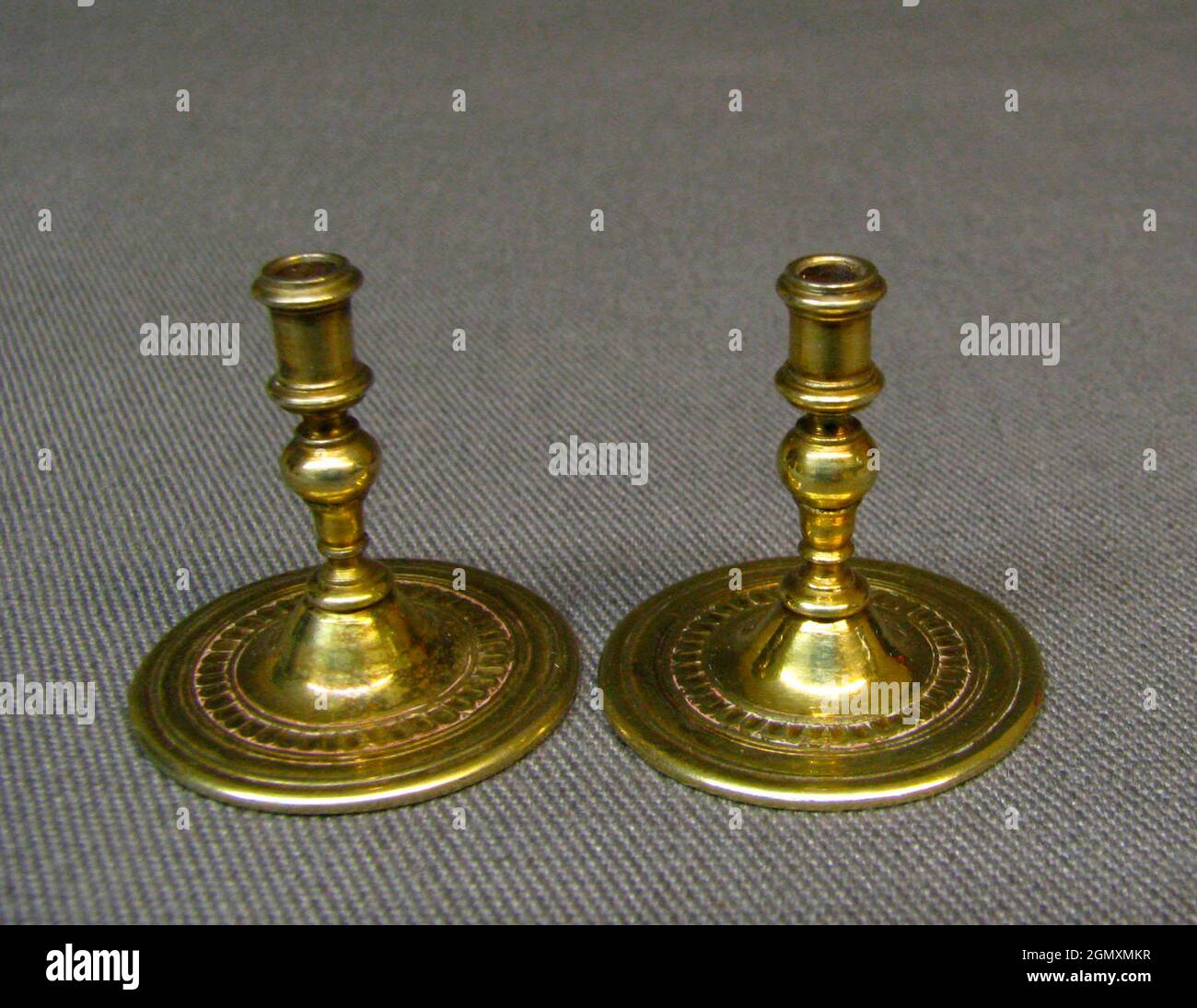 Candlestick image 2 of 5 hi-res stock photography and images - Alamy
