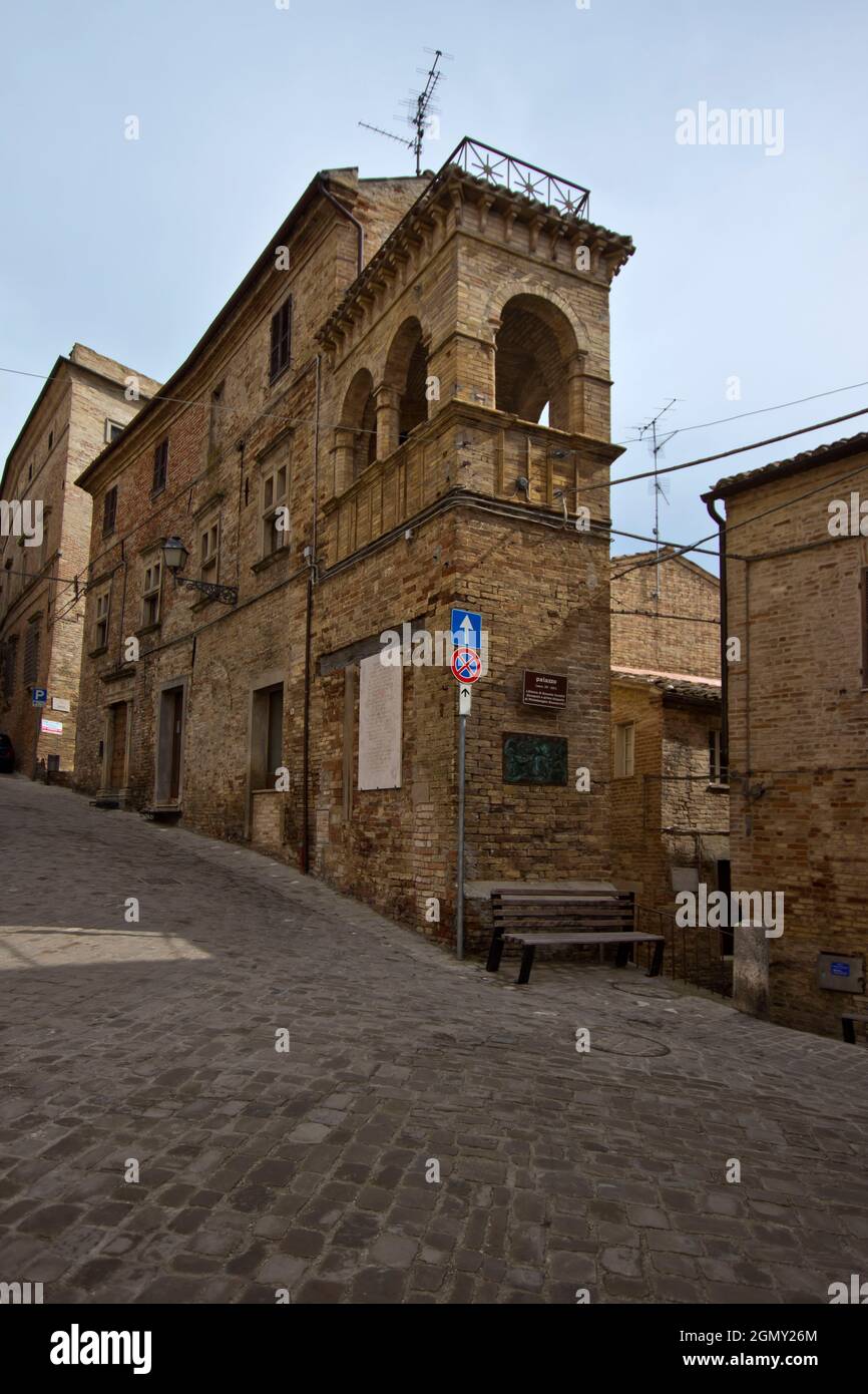 Village, Old Palace, Ripatransone, Ascoli Piceno, Marche, Italy, Europe ...