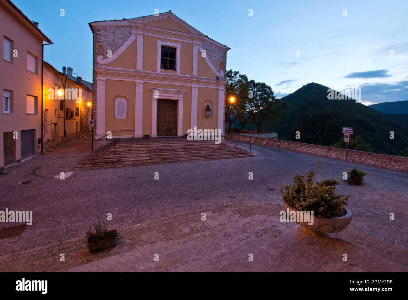 Genga europe hi-res stock photography and images - Alamy