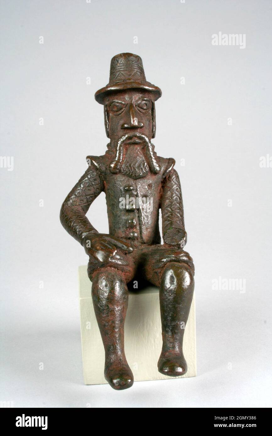 Seated human figure hi-res stock photography and images - Alamy