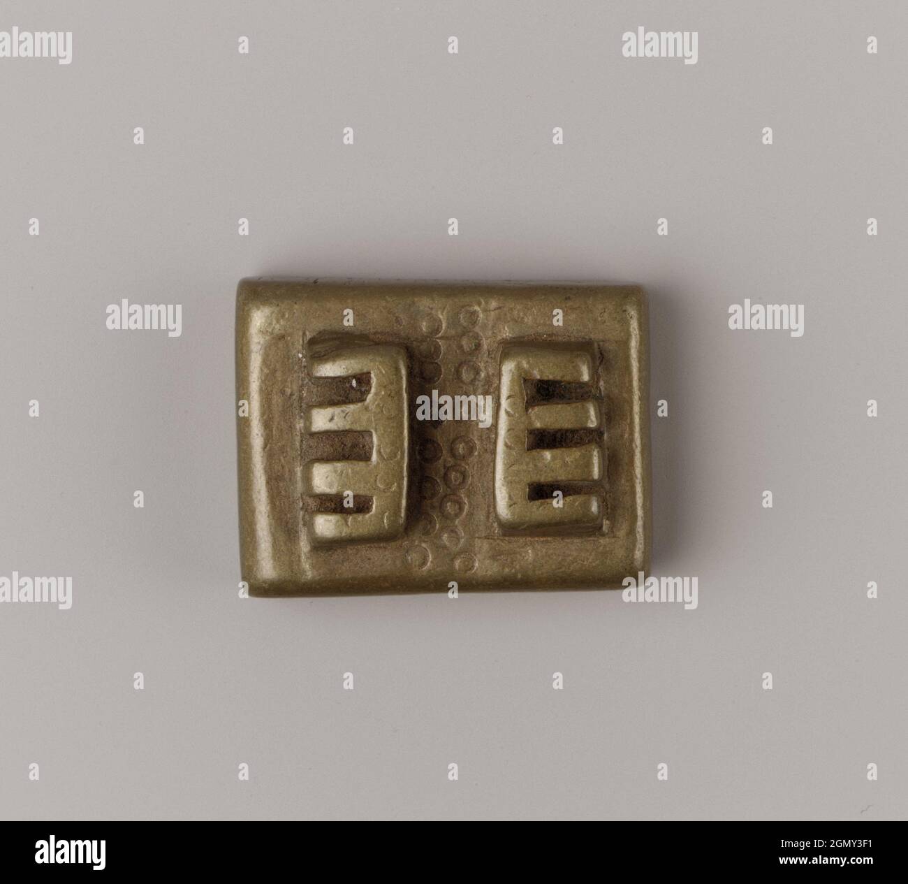 Ghana gold weight hi-res stock photography and images - Alamy