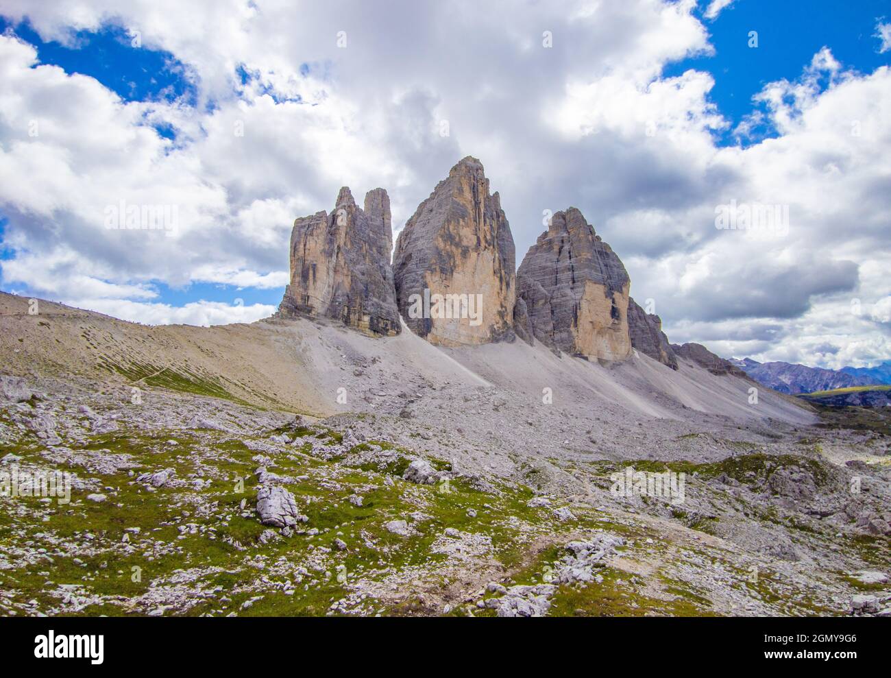 Dolomiti Italy A View Of The Awesome Dolomites Mountain Range