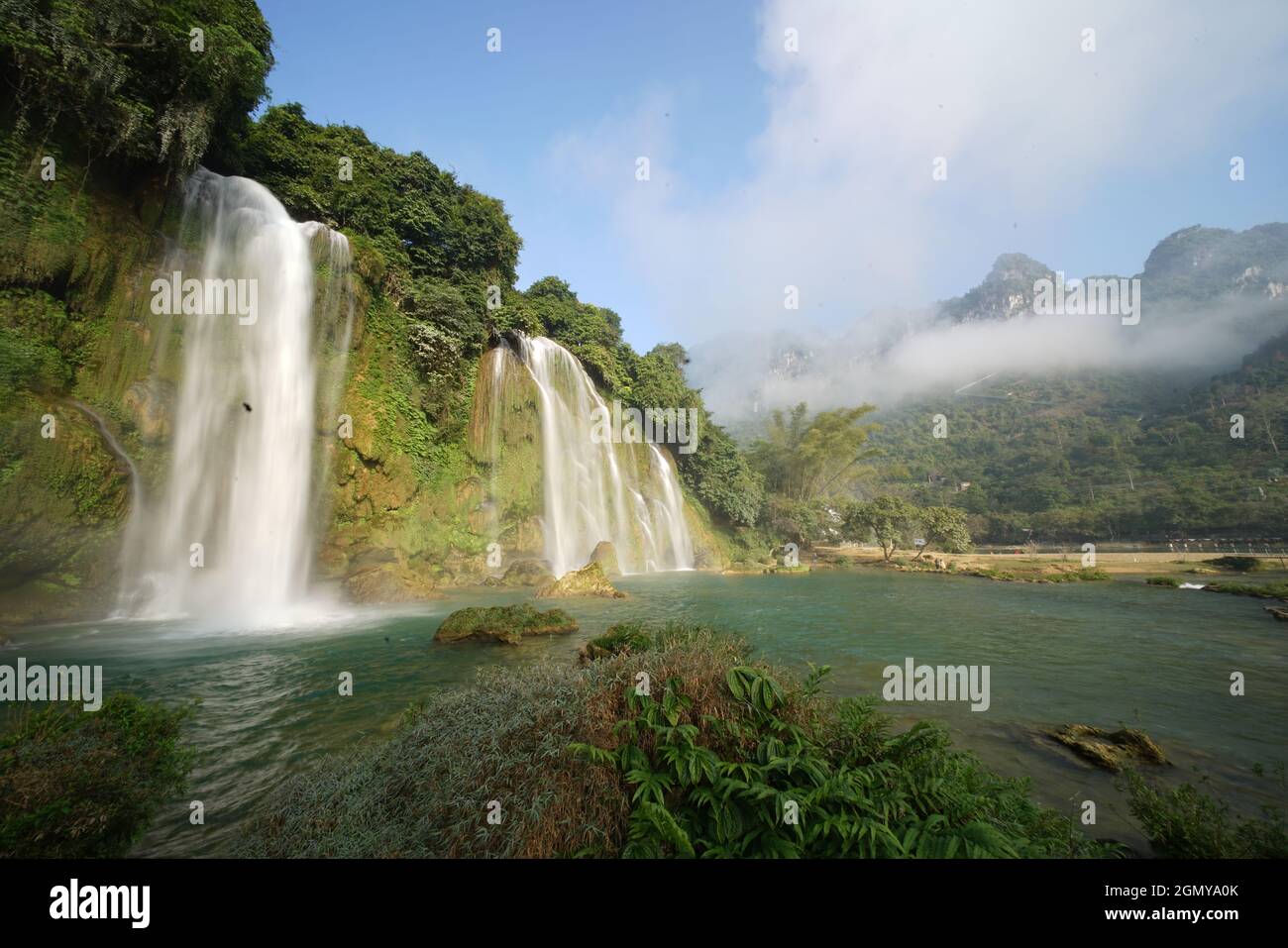 Ban Gioc waterfall in Cao Bang province northern Vietnam Stock Photo ...