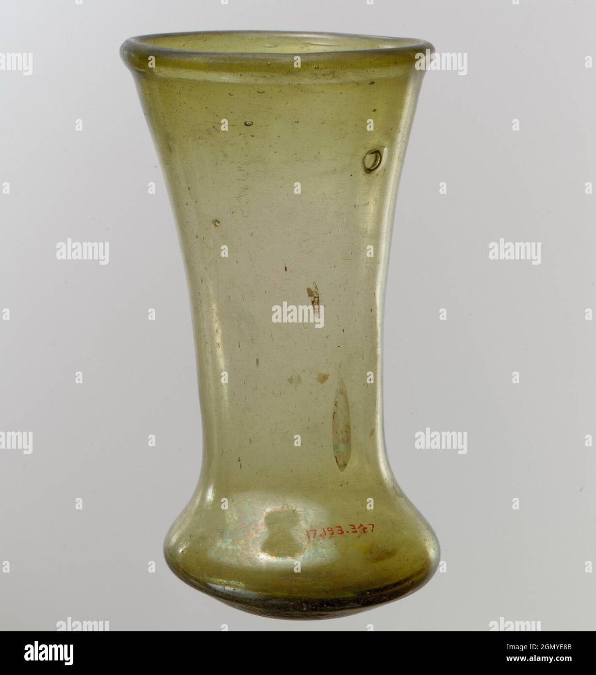 Bell beaker hi-res stock photography and images - Alamy