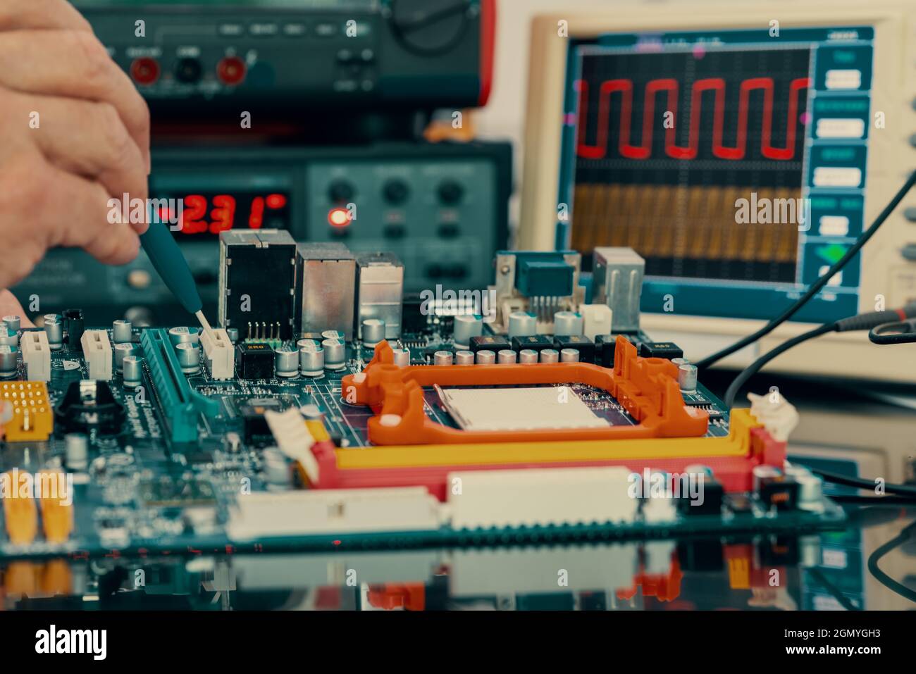 Repair of computer parts in a customer service laboratory Stock Photo ...