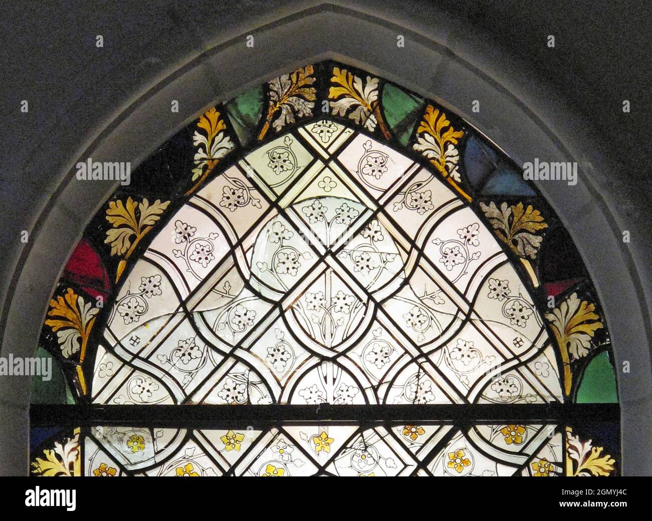 Pot metal glass and colorless glass hi-res stock photography and images ...