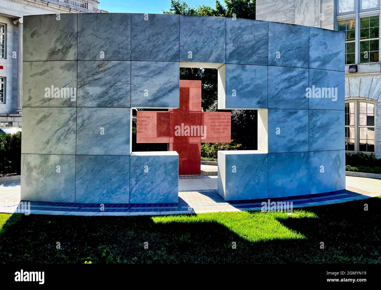 American red cross hi-res stock photography and images - Alamy