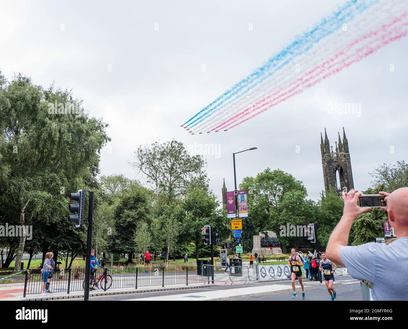 Flyover by the elite Red Arrows at the start of the 2021 Great North ...