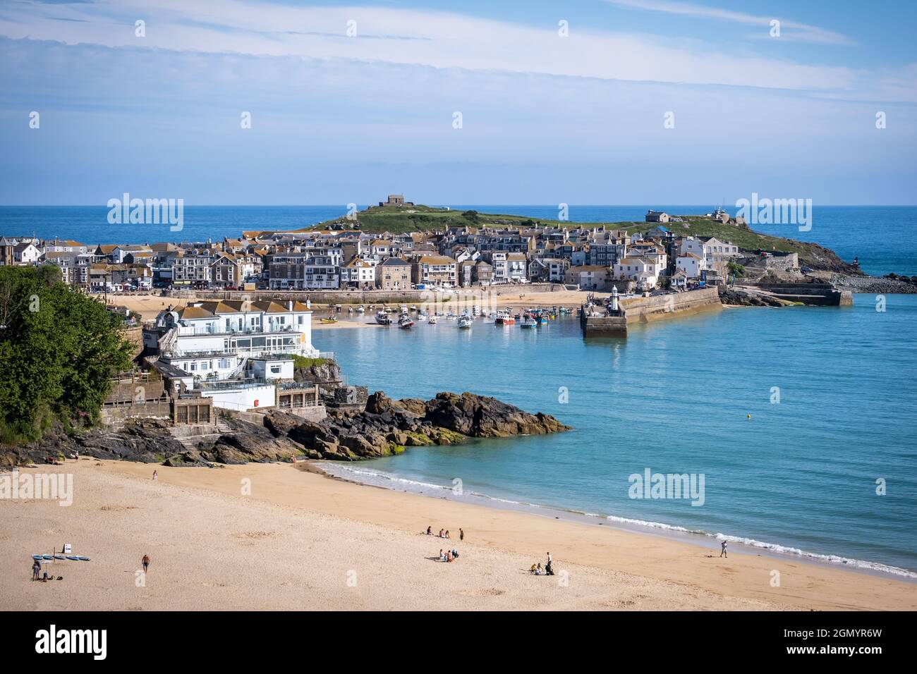 St Ives harbour and Porthminster Beach - Summer Stock Photo - Alamy