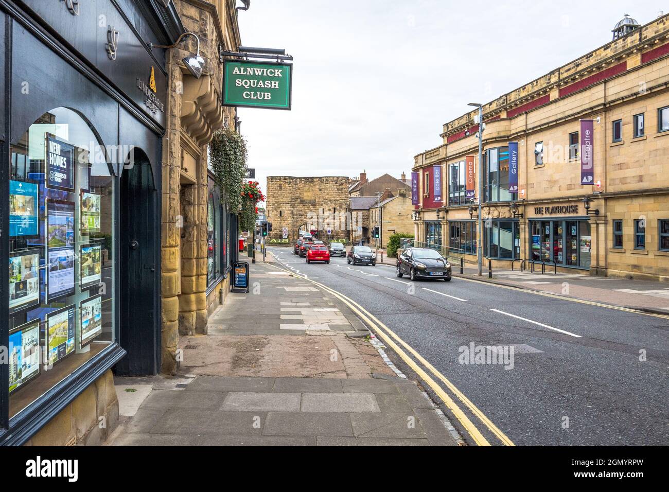 Vehicles passing through the narrow archway of Bondgate Tower in the ...