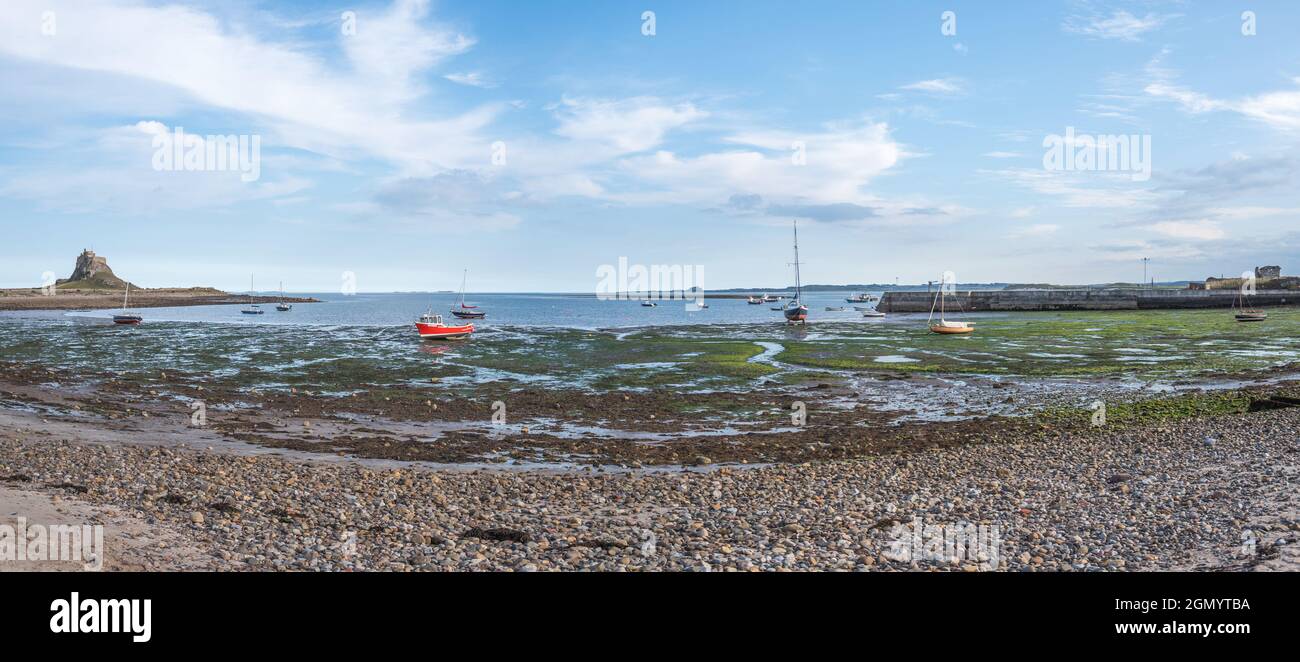 Holy island beach hi-res stock photography and images - Alamy