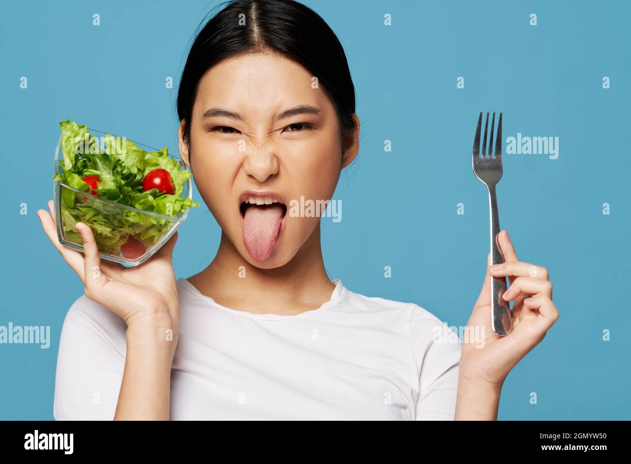 Disgust face asia hi-res stock photography and images - Alamy