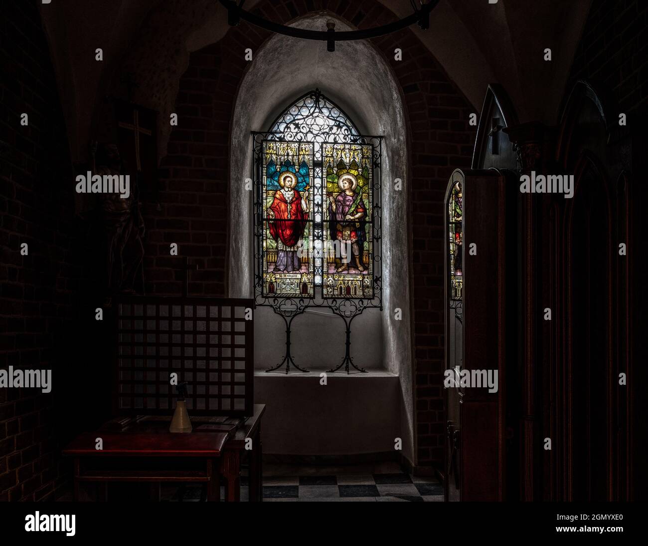 Confession box christianity hi-res stock photography and images - Alamy