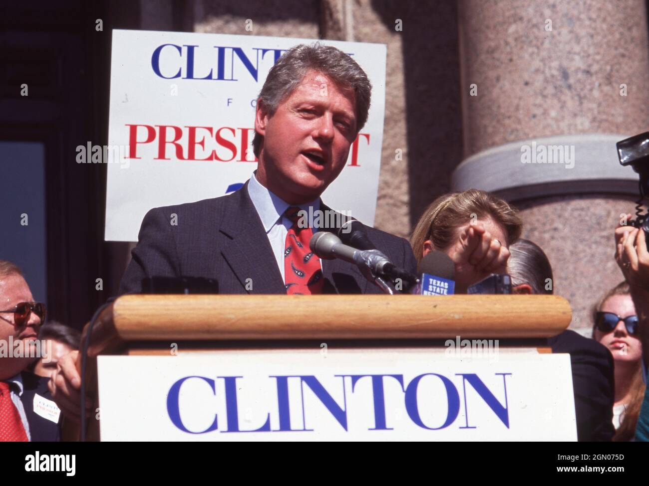 Bill clinton governor of arkansas hi-res stock photography and images ...