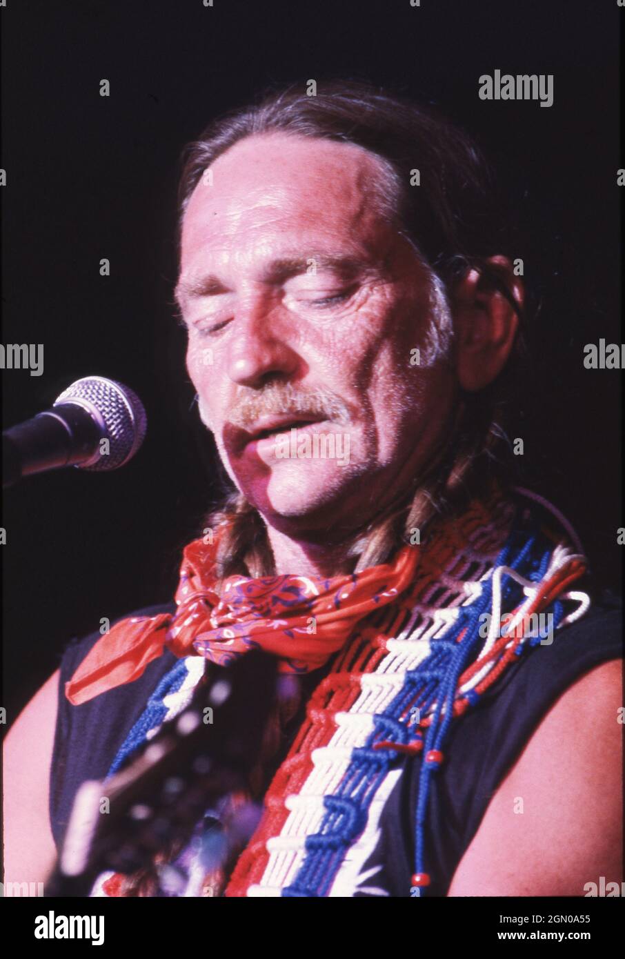 Austin Texas USA, circa 1980's: Legendary Texas musician WILLIE NELSON ...