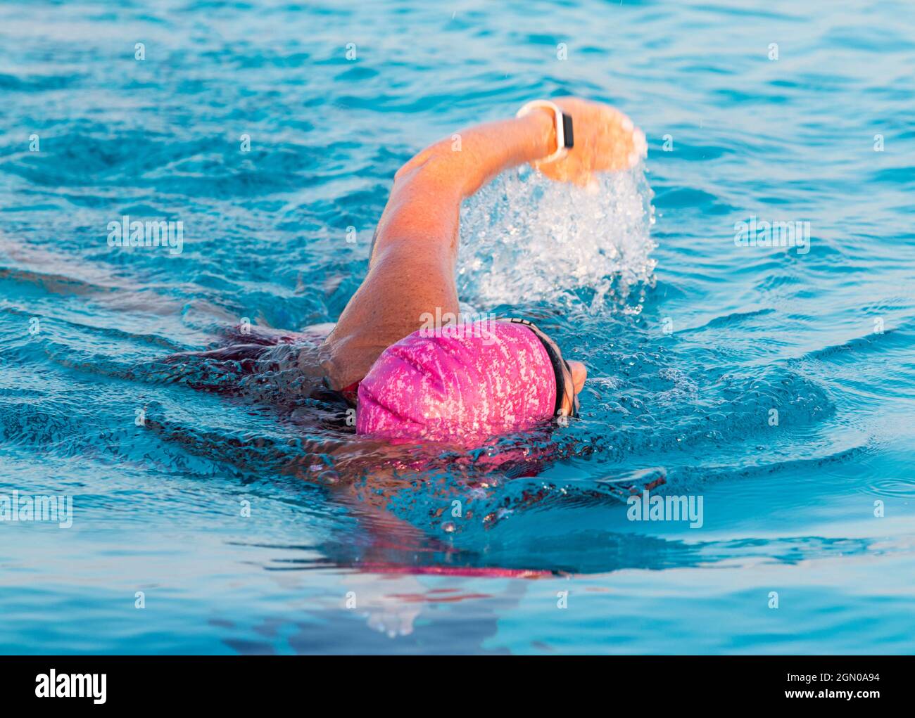 Female swimmer wearing swim cap hi-res stock photography and images - Alamy