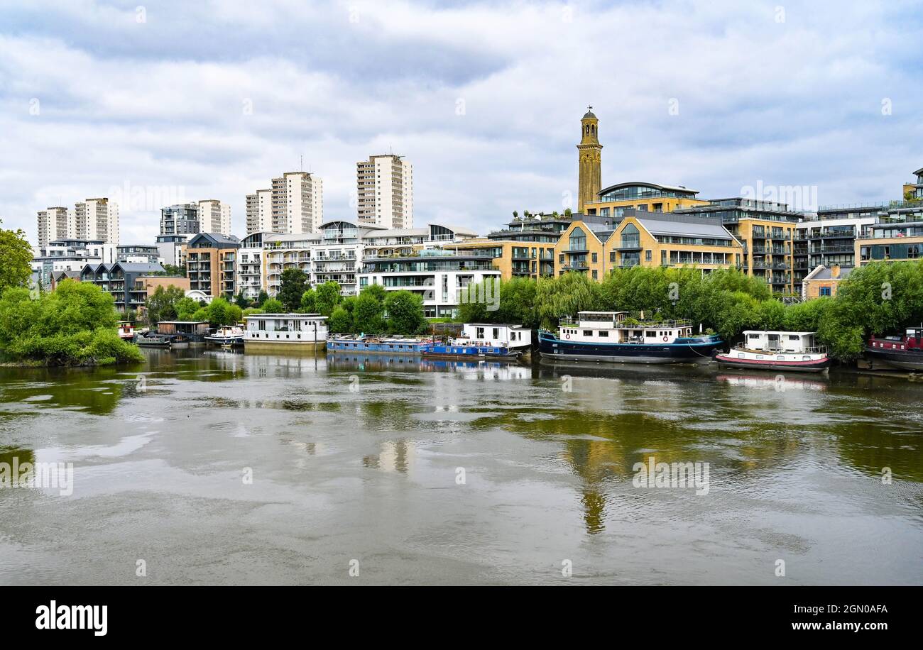 River Thames Views at Kew London with houseboats and barges , England ...