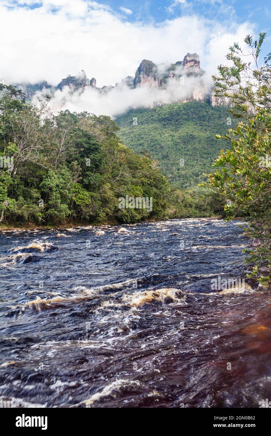 Churun canaima hi-res stock photography and images - Alamy