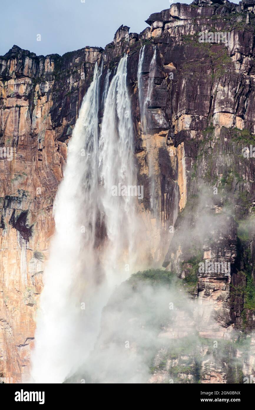 Angel falls hi-res stock photography and images - Alamy
