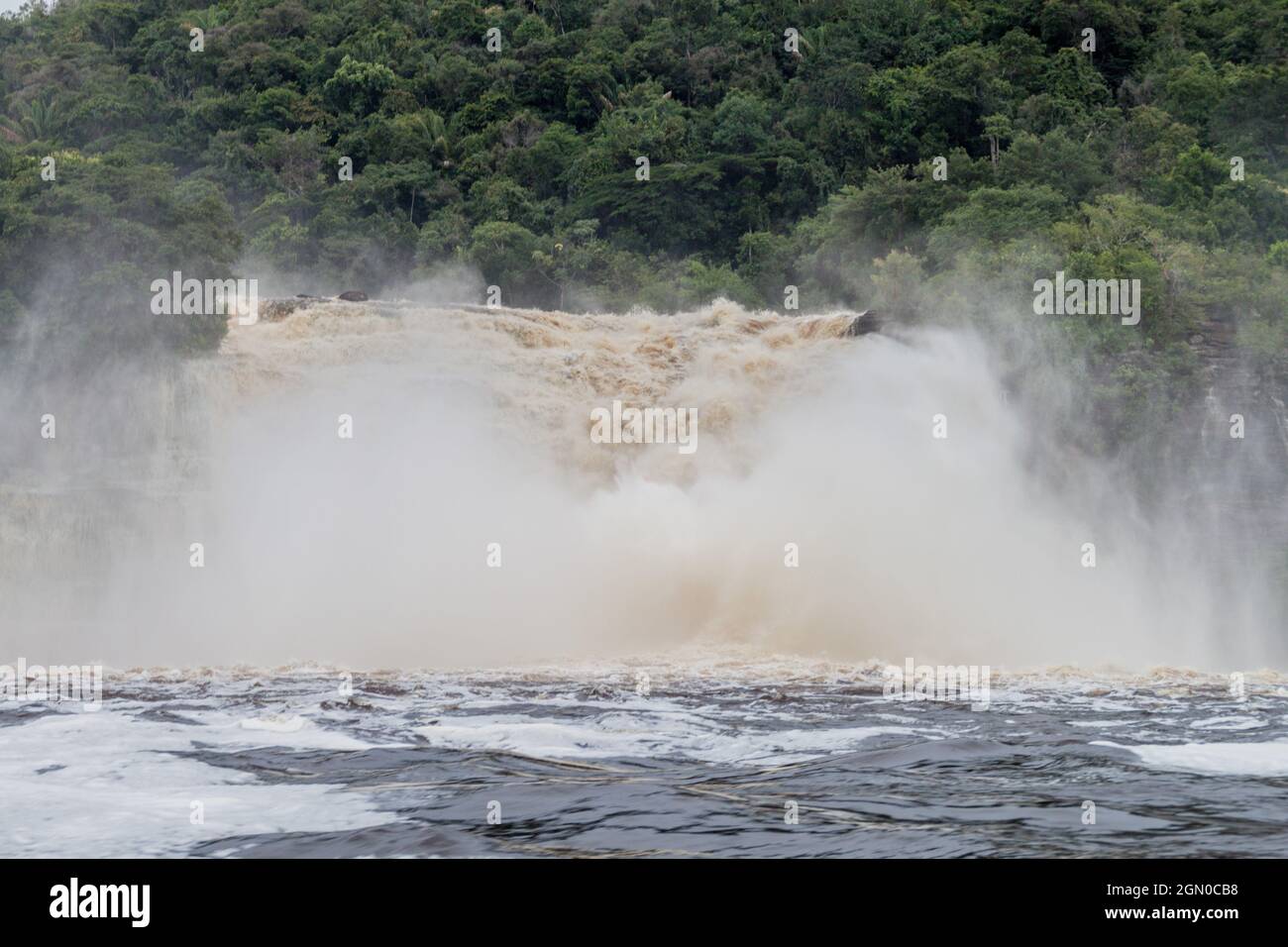 Canaima Lagoon waterfalls at river Carrao in Venezuela Stock Photo - Alamy