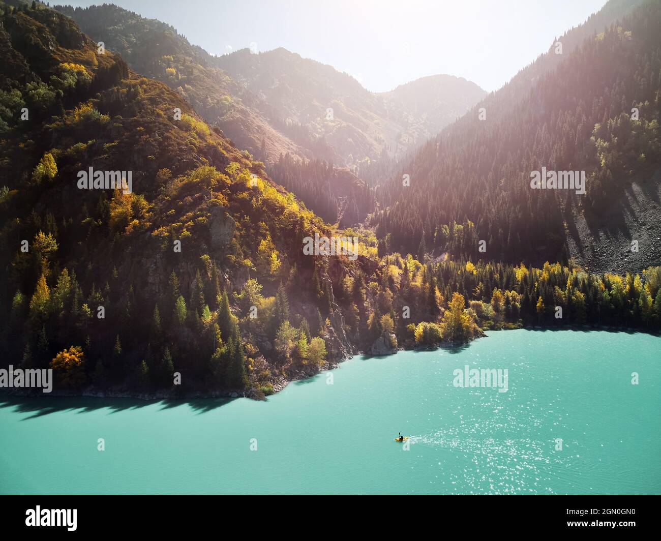 Man aerial silhouette hi-res stock photography and images - Alamy