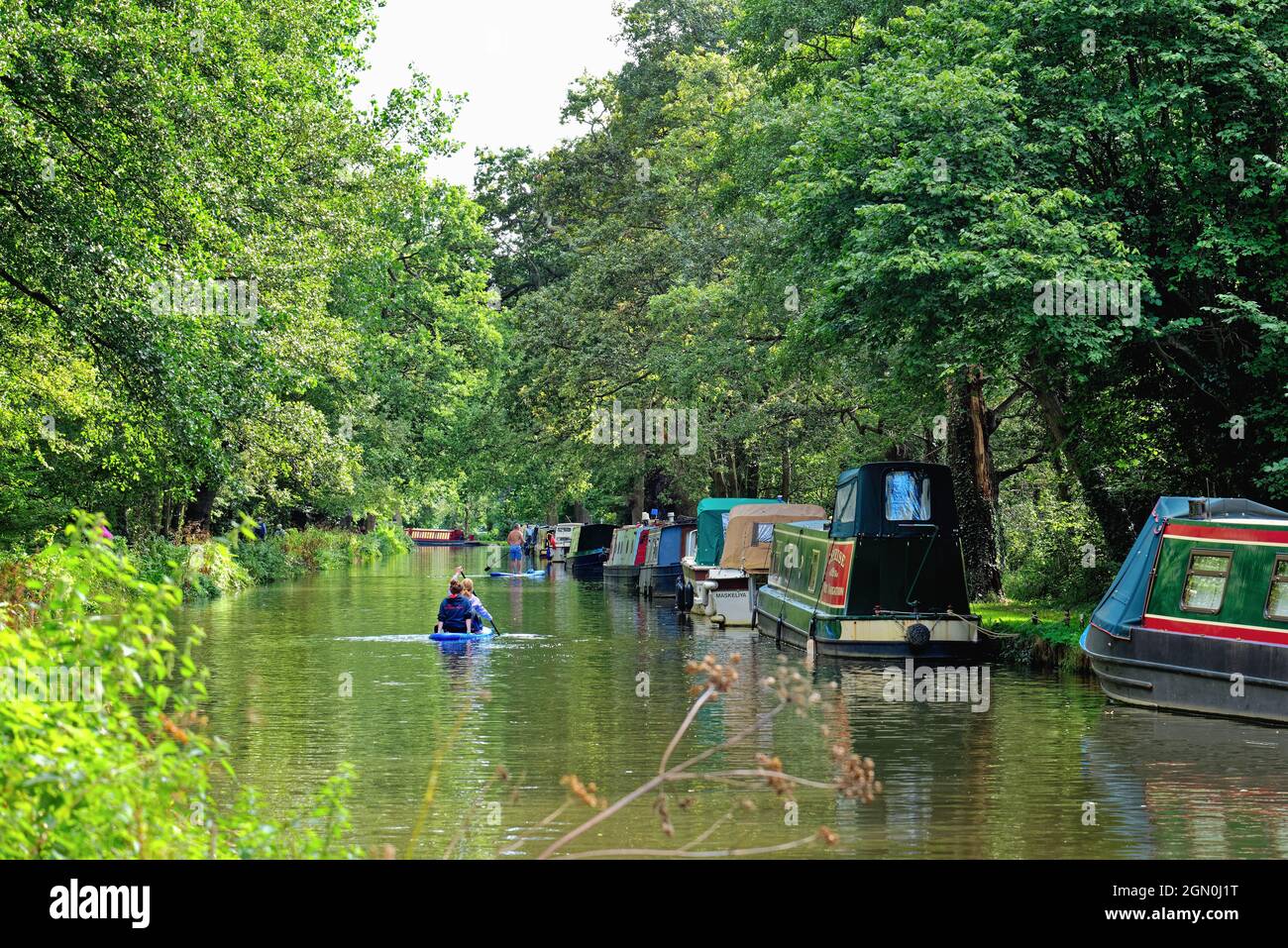 Kayaking on canal hi-res stock photography and images - Alamy