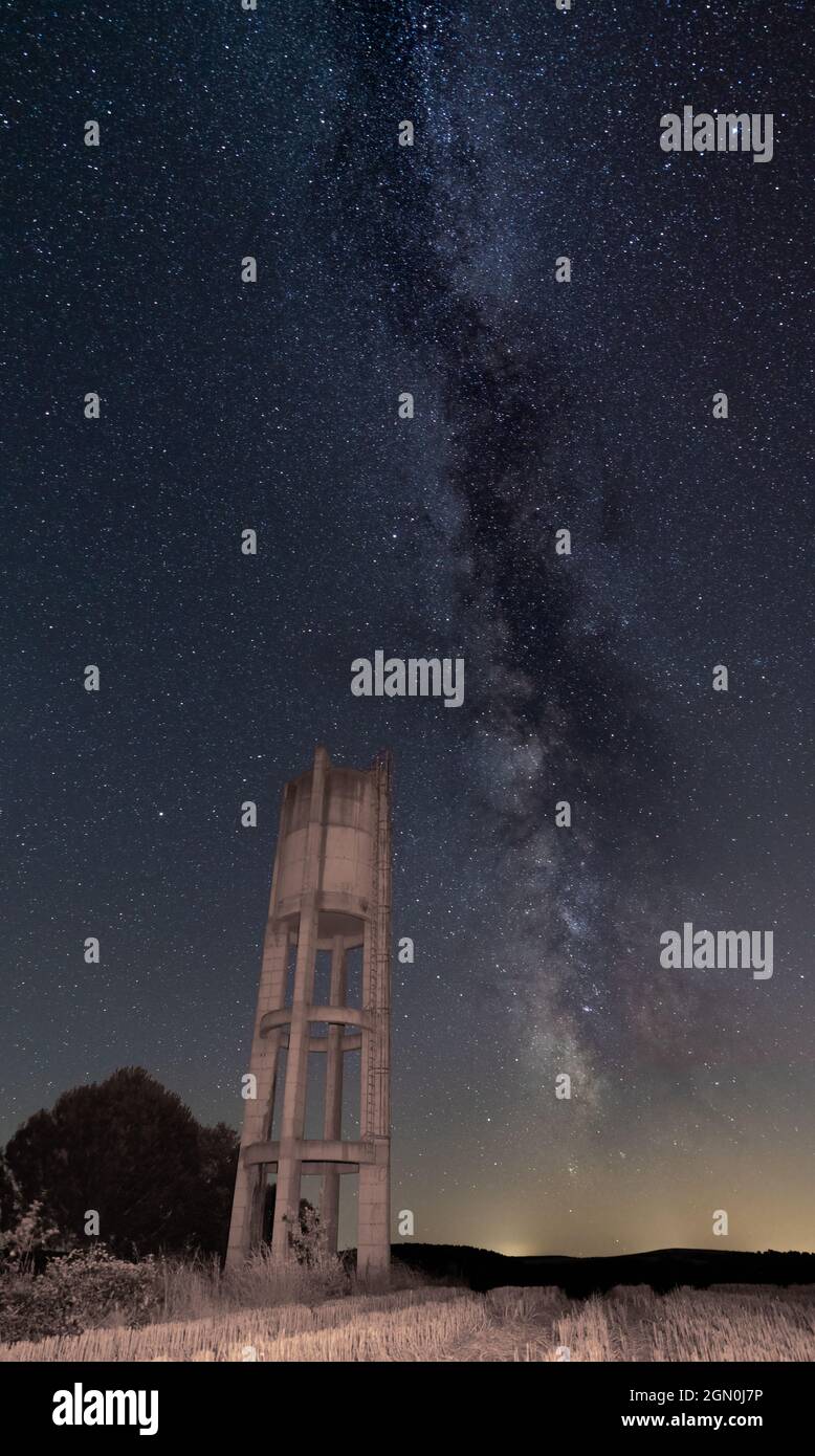 Water deposit tank hi-res stock photography and images - Alamy