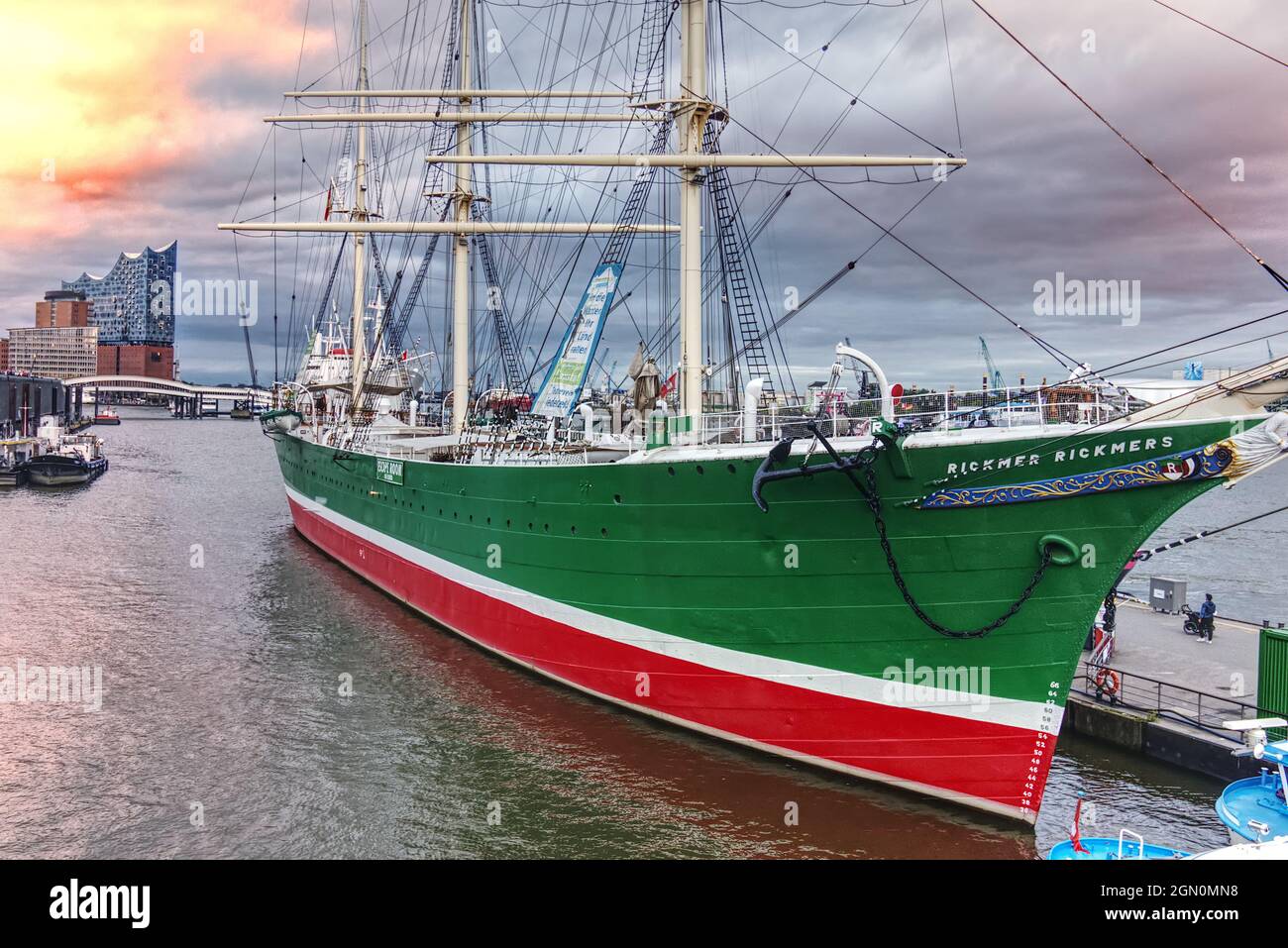 Historic rickmer rickmers hi-res stock photography and images - Alamy