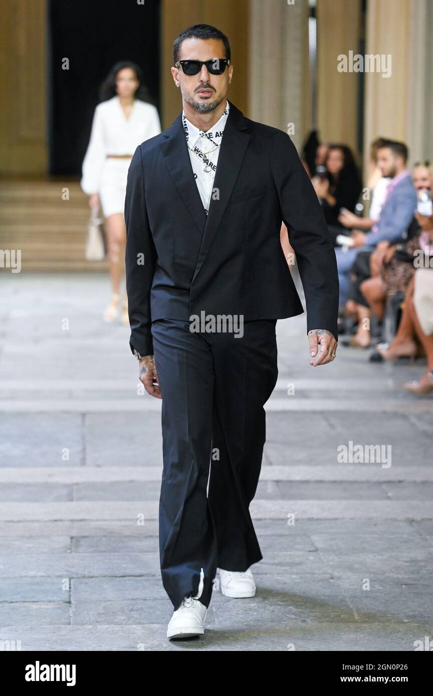 Sophia nubes show fabrizio corona hi-res stock photography and images ...