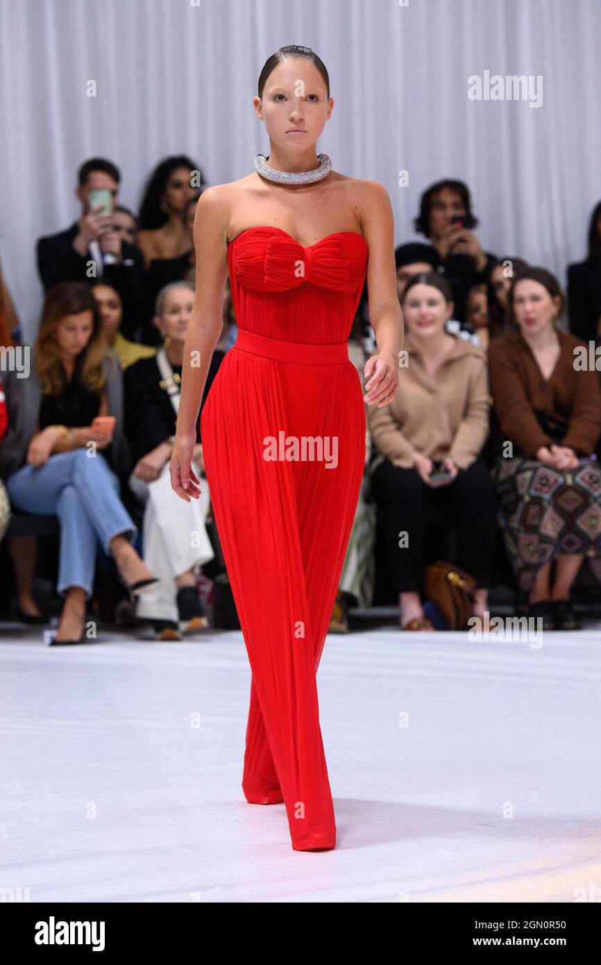 London, UK. 21 September 2021. Model Lila Grace Moss Hack on the ...