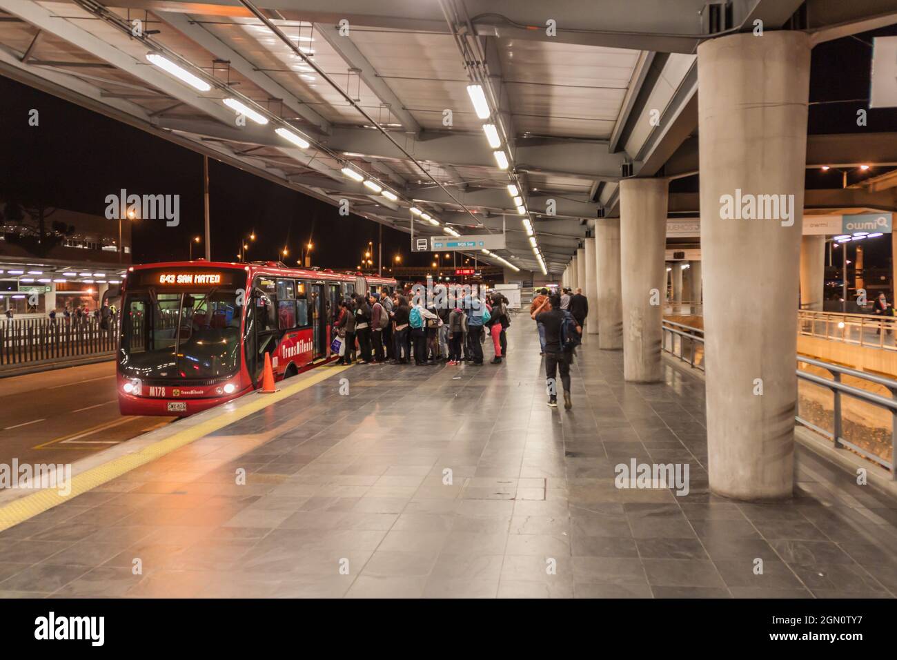Transmilenio bus transit system hi-res stock photography and images - Alamy