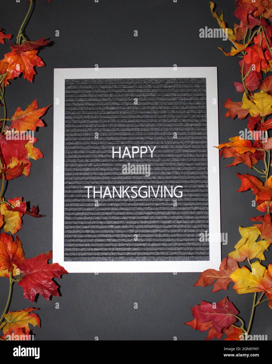 Happy thanksgiving greetings hi-res stock photography and images - Alamy