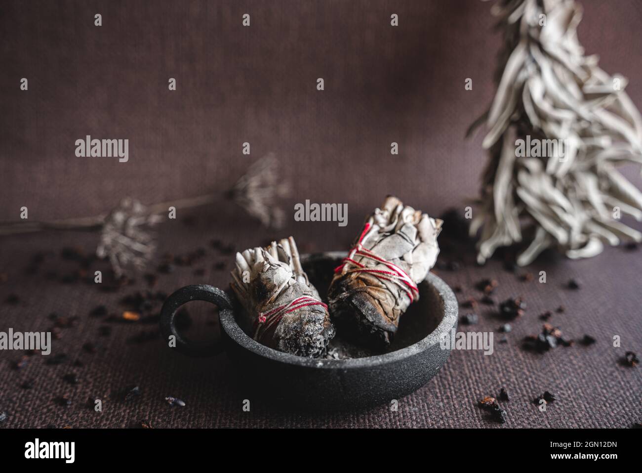 Two sage sticks hi-res stock photography and images - Alamy