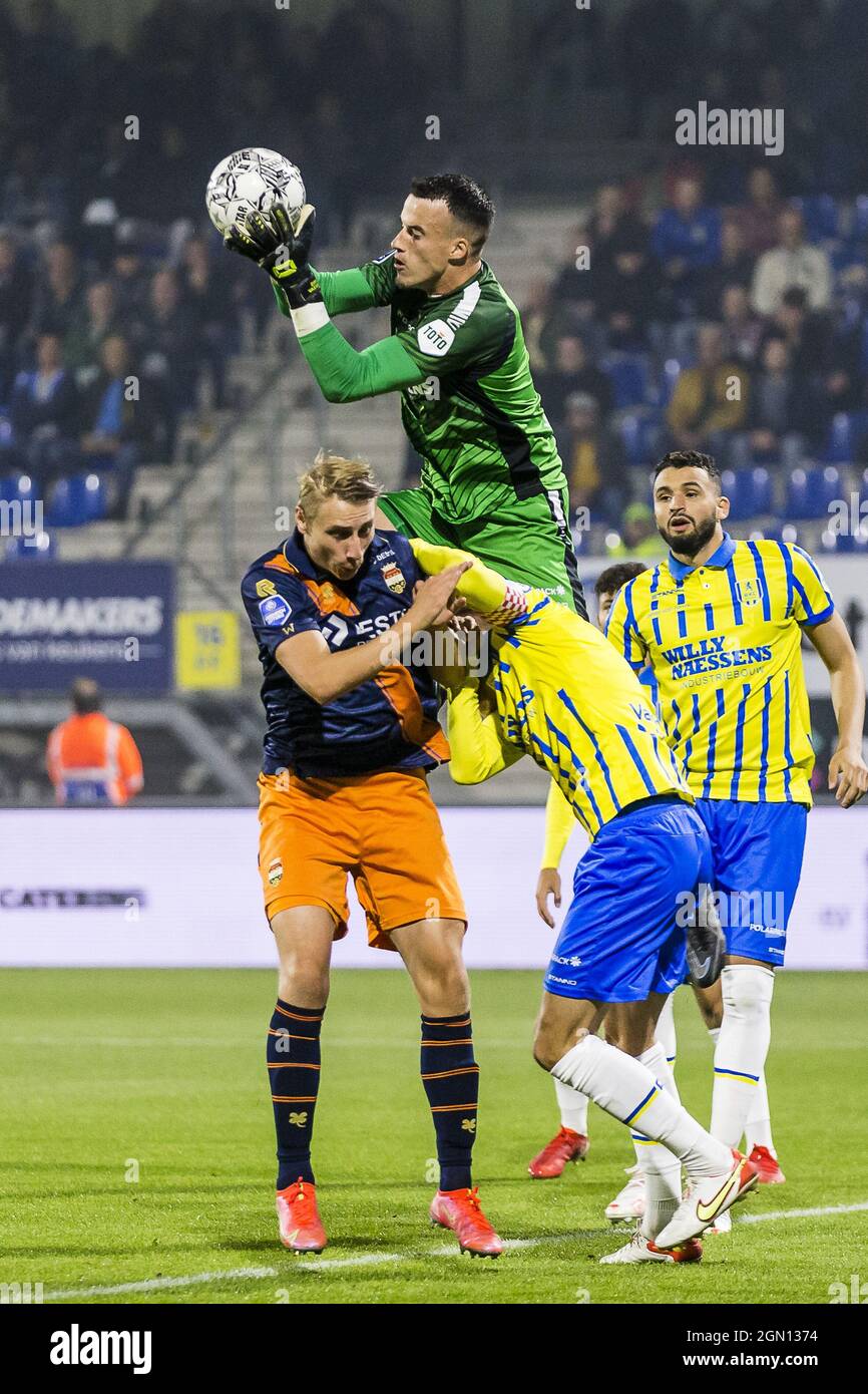 WAALWIJK - 21-09-2021, Mandemakers stadion. Dutch football, eredivisie ...
