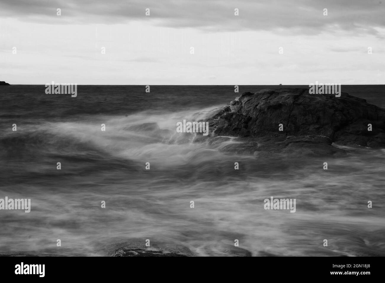Motion ocean motion hi-res stock photography and images - Alamy