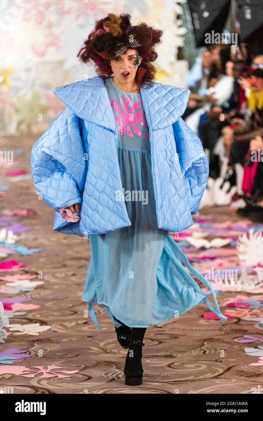 Dorchester Hotel, London, UK. 21st Sep, 2021. Designers Vin + Omi have ...