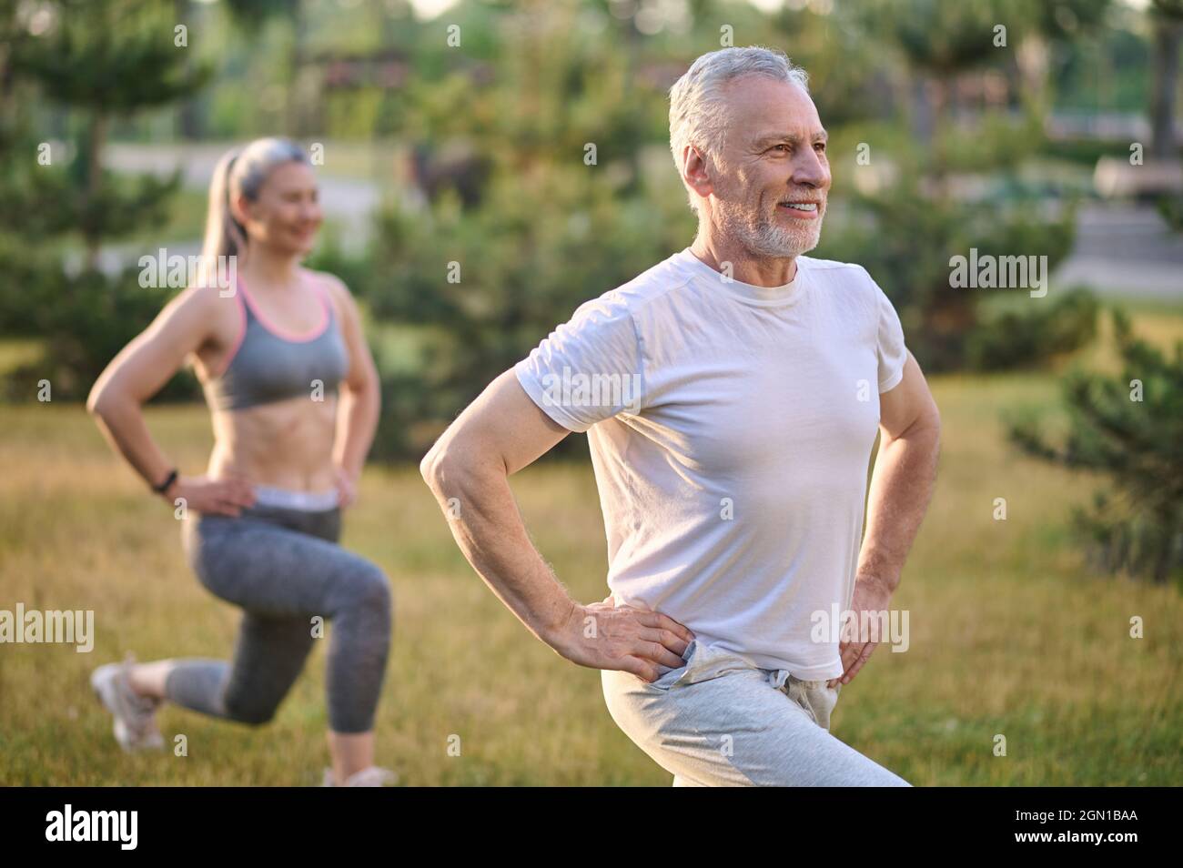 Two mature adults hi-res stock photography and images - Alamy