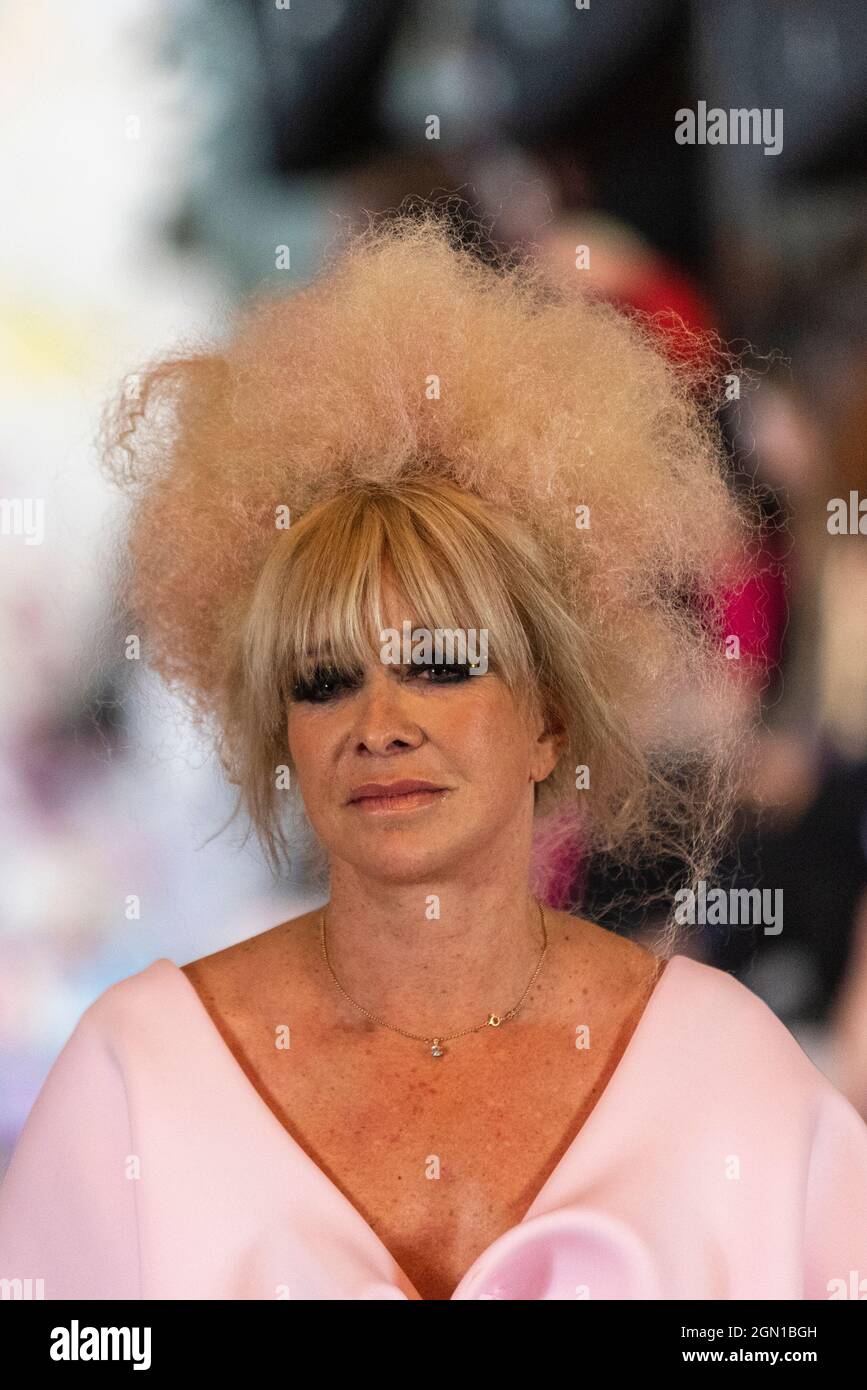 Jo wood model hi-res stock photography and images - Alamy