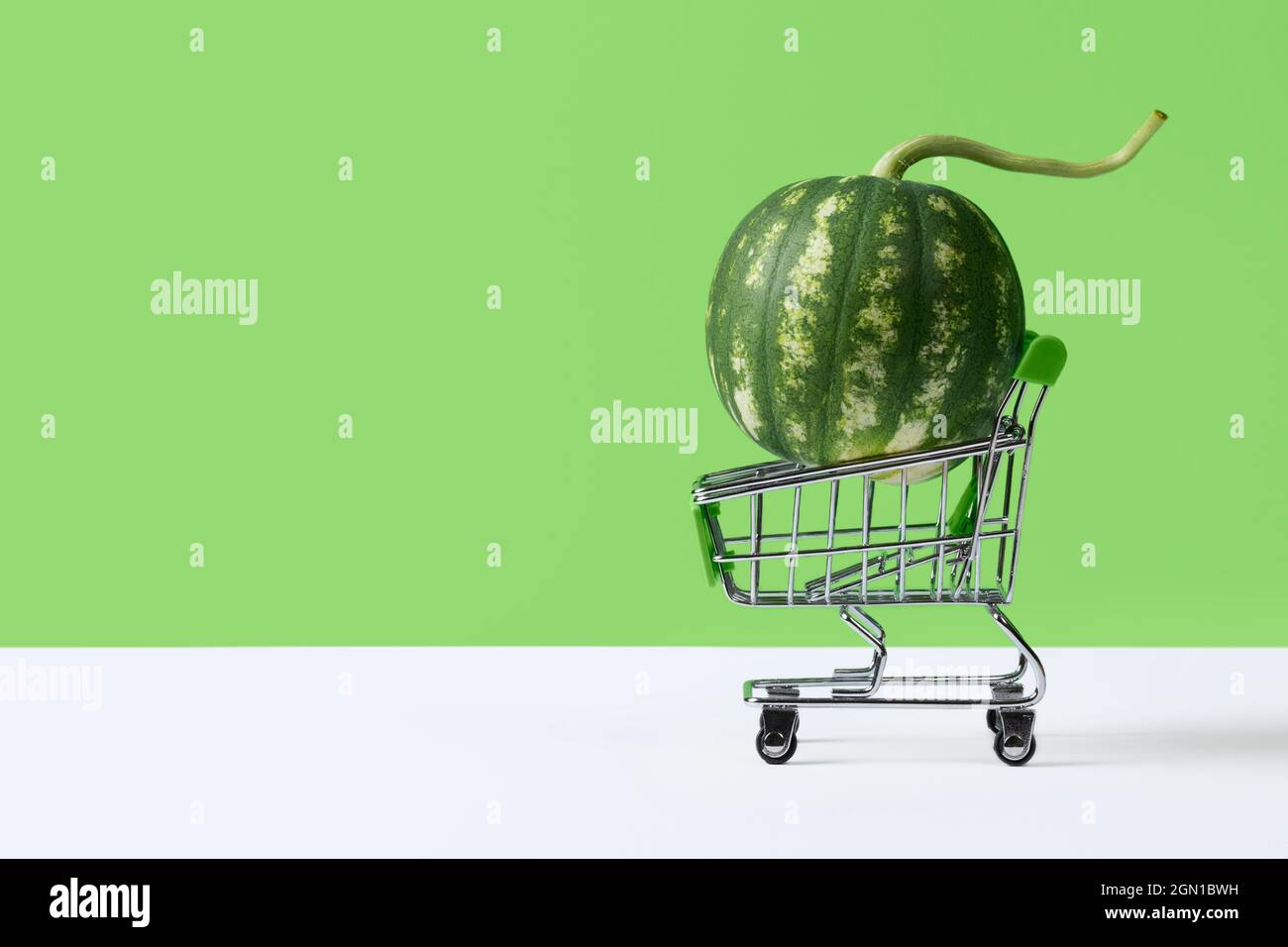 Watermelon cart hi-res stock photography and images - Alamy