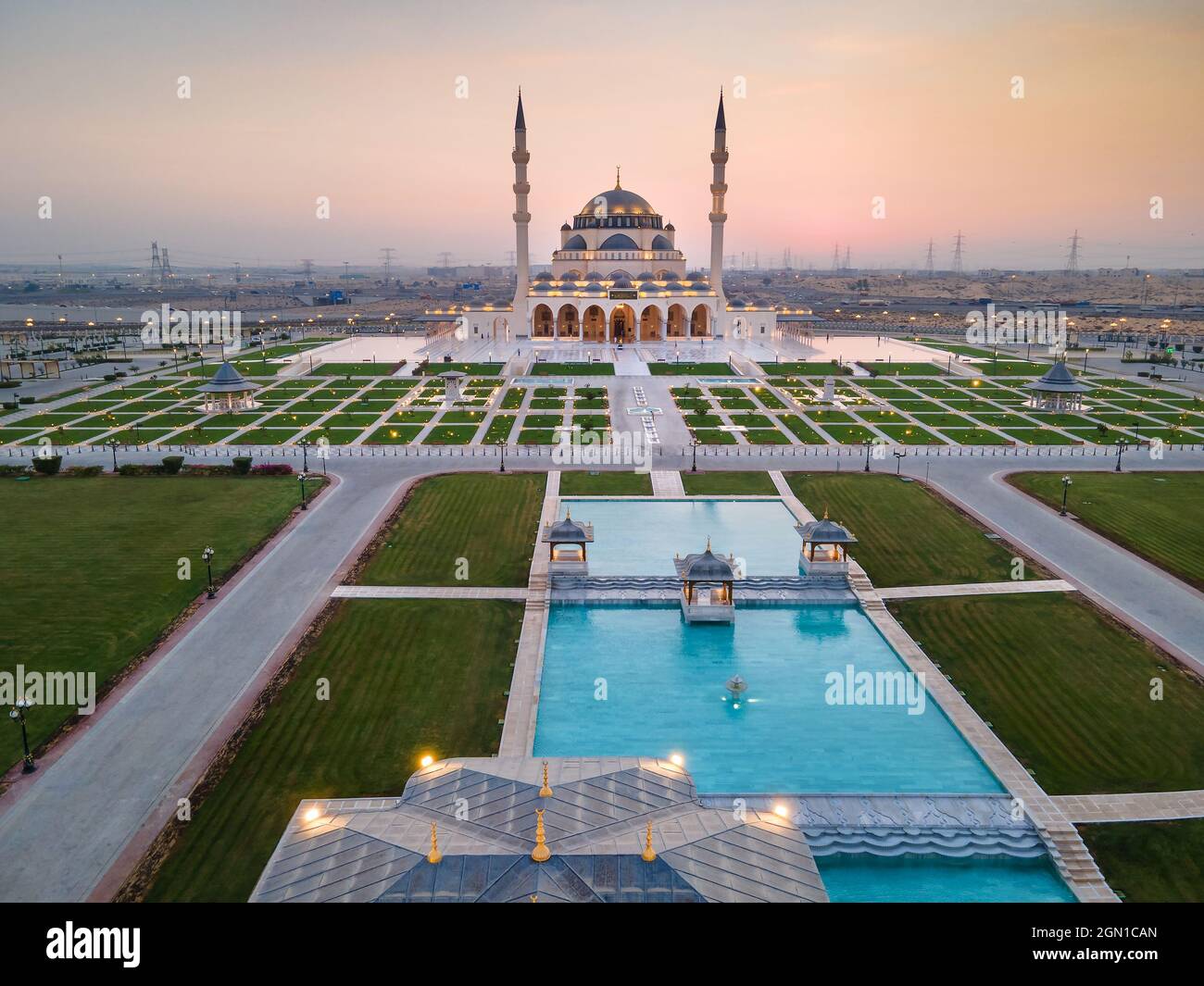 The Sharjah Mosque, is the largest mosque in the Emirate of Sharjah ...