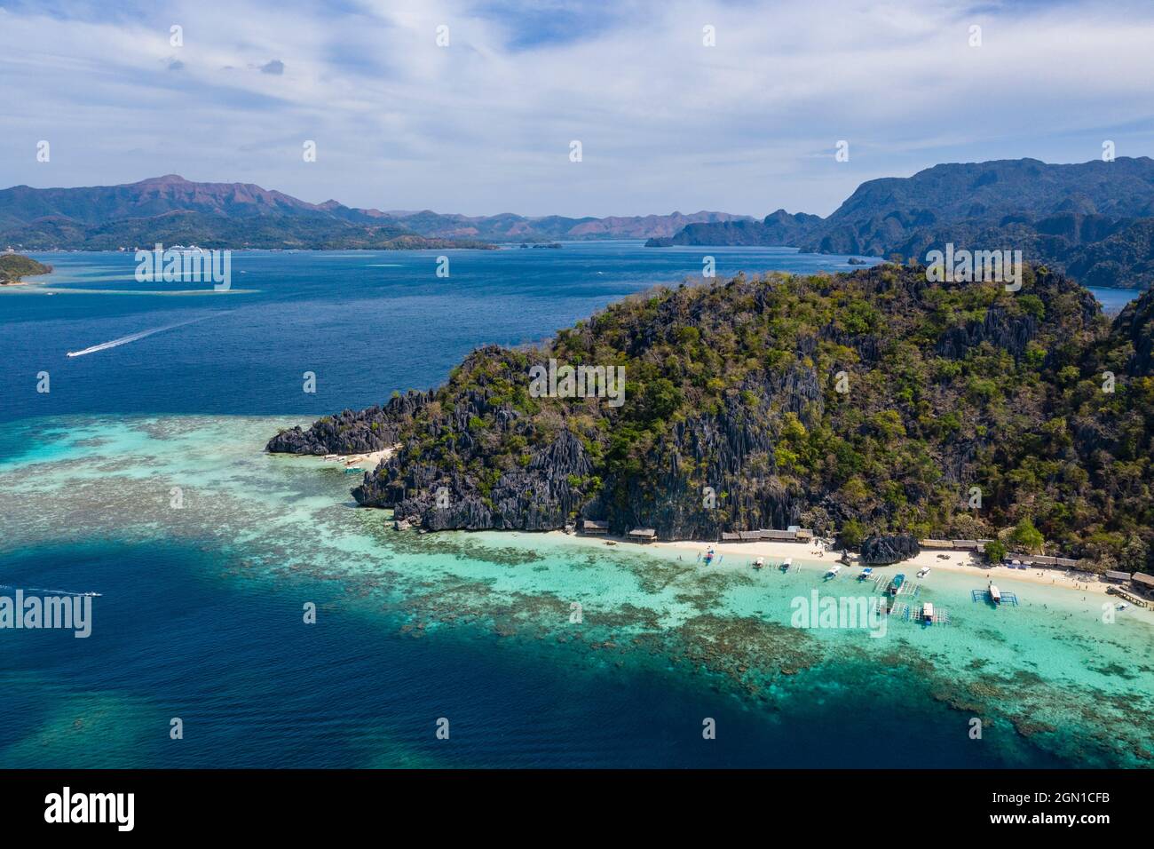 Aerial view of traditional Filipino Banca outrigger canoes on ...