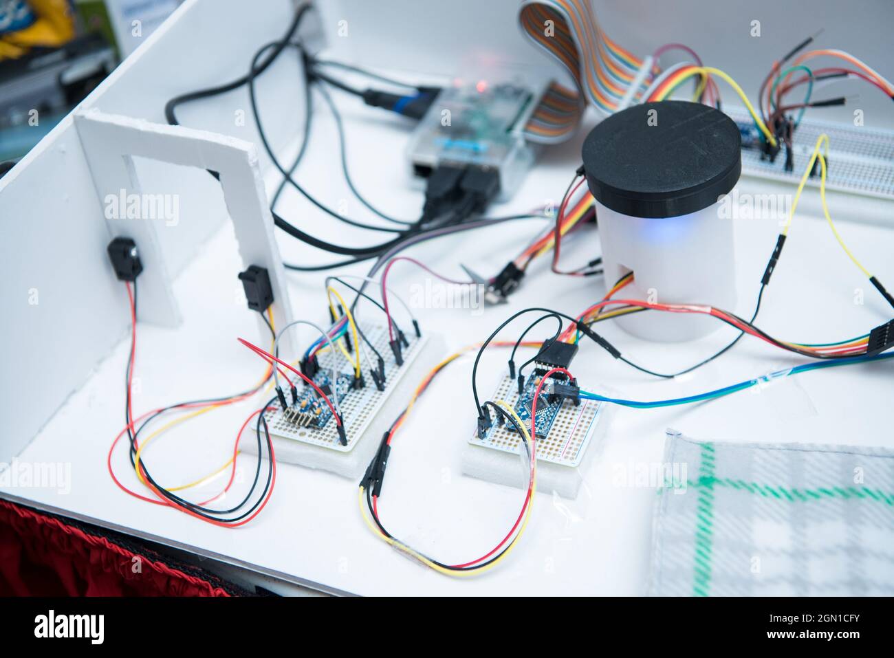 Colorful electrical cables for student science project Stock Photo - Alamy