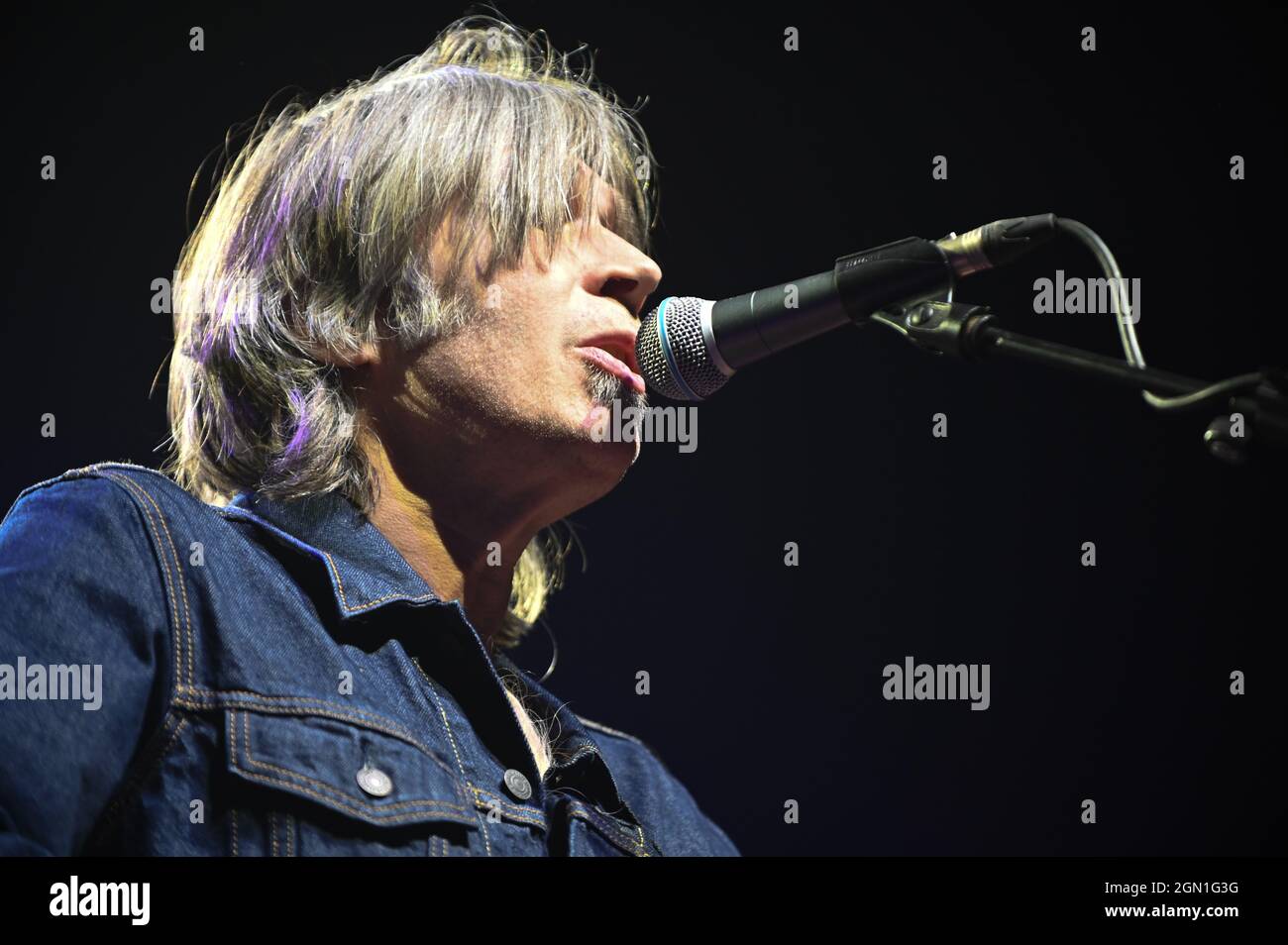 Amitri hi-res stock photography and images - Alamy