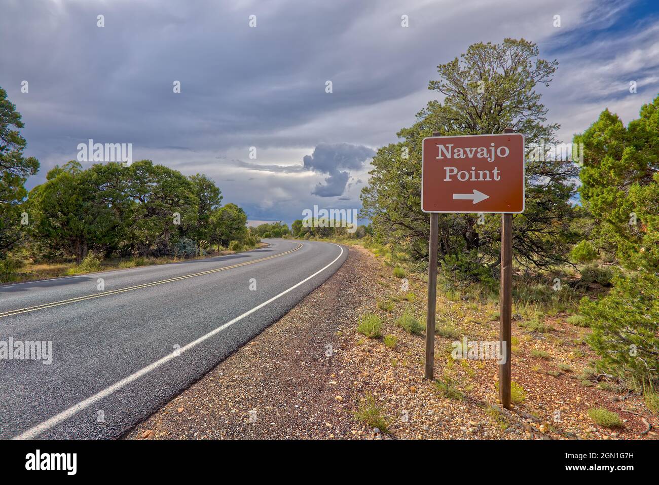 Road sign pointing the way to Navajo Point in Grand Canyon Arizona ...