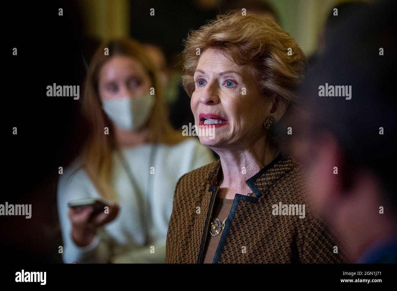 Debbie stabenow 2021 hi-res stock photography and images - Alamy