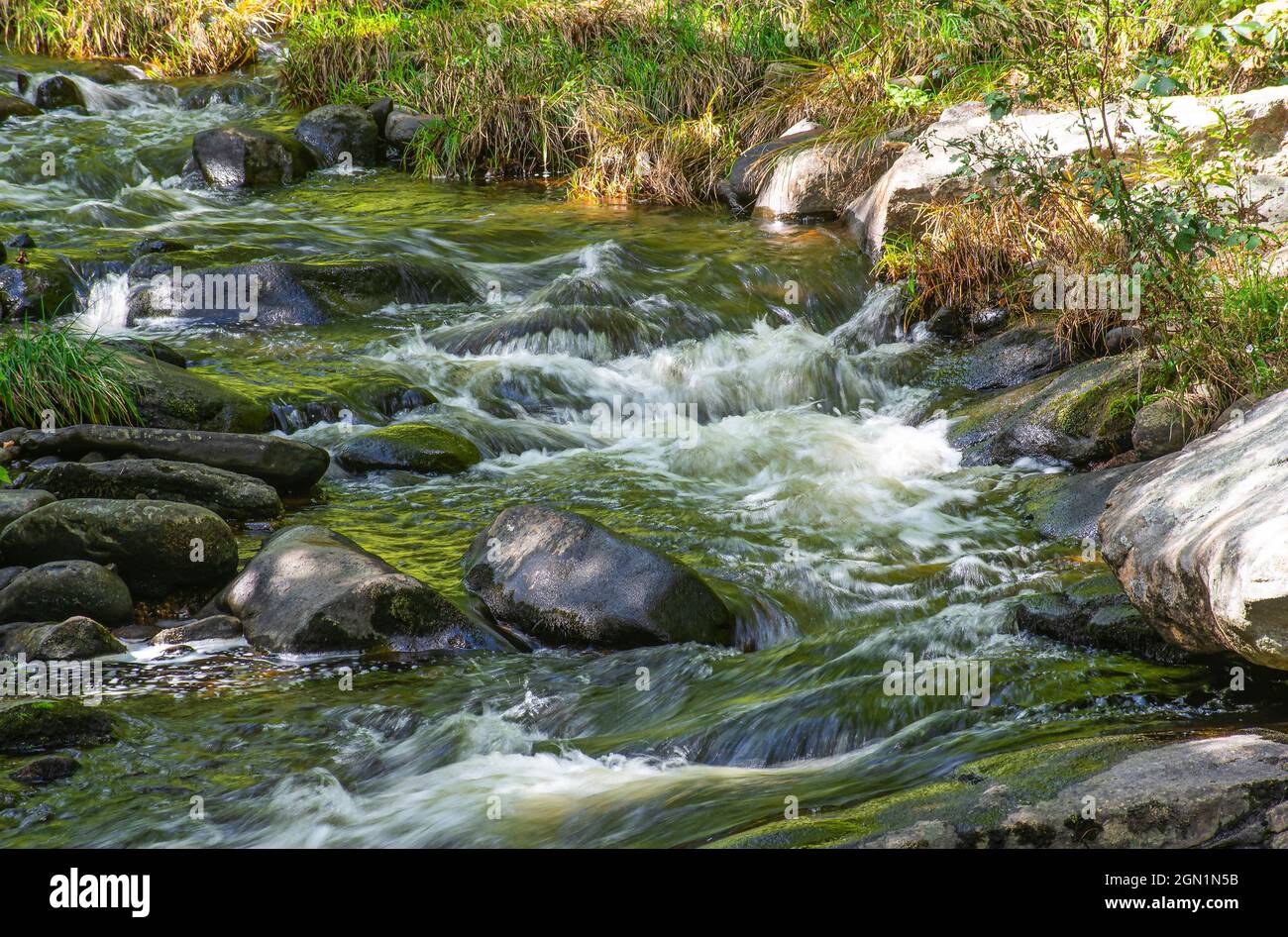 Making way through water hi-res stock photography and images - Alamy
