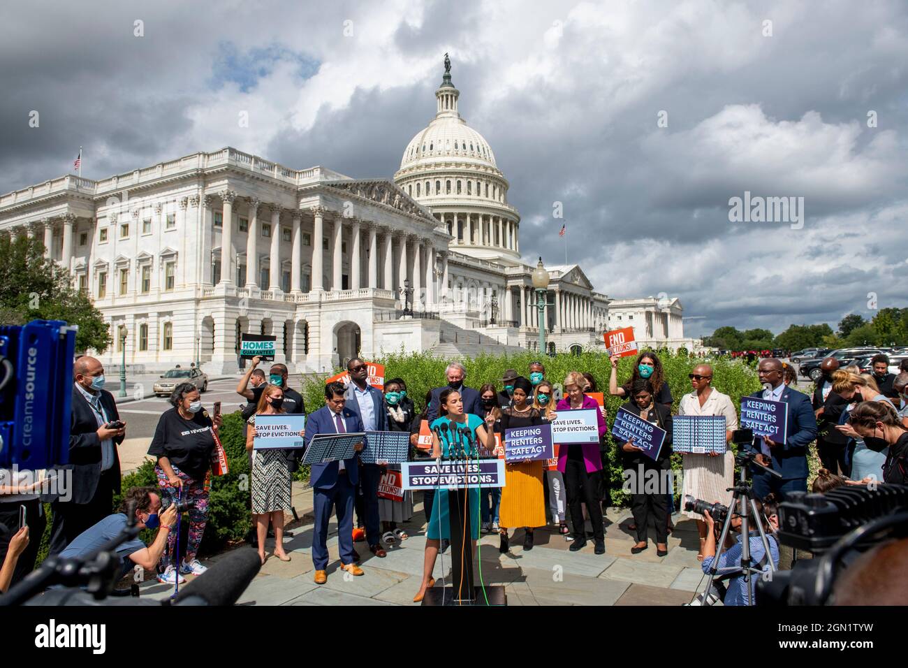 Alexandria ocasio cortez 2021 hi-res stock photography and images - Alamy