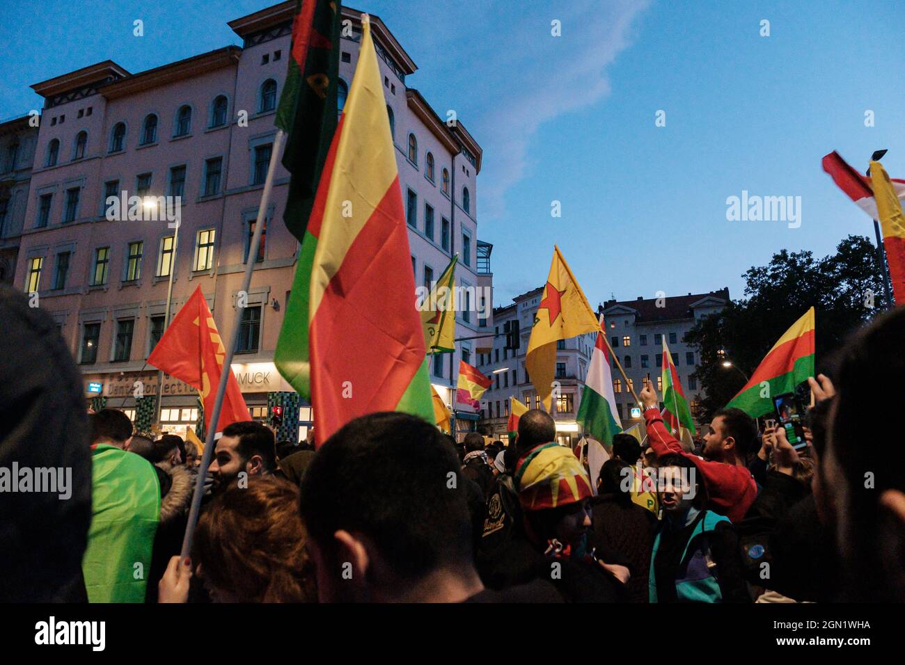 Kurdish people living here hi-res stock photography and images - Alamy