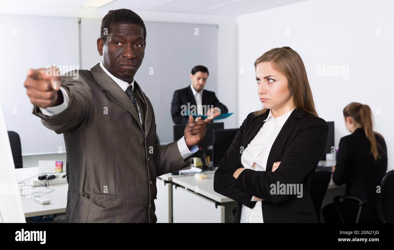 Angry man manager arguing woman hi-res stock photography and images - Alamy
